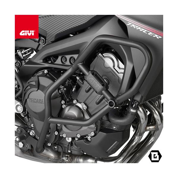 GIVI TN2122は、車種専用設計のエンジンガード（フロントサイドパイプ）です。25mm径のスチールパイプを採用し、優れた強度と耐久性を確保。万が一の転倒時に車体へのダメージを軽減するとともに、エンジン周辺をしっかり保護します。スライダ...