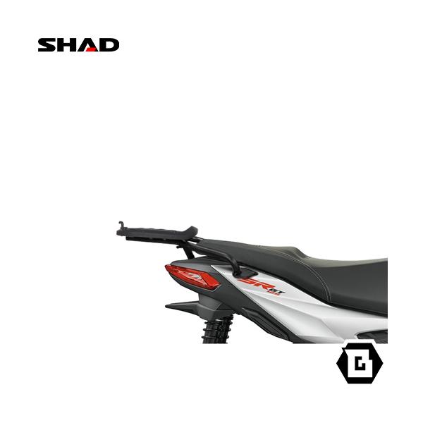 Fixings to mount a suitcase higher than the motorcycle.The SHAD Top Master fixing kit allows you to mount the top case t...