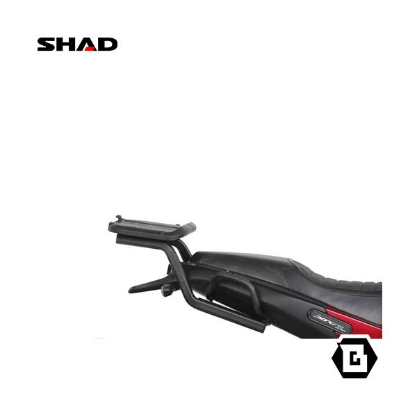 Fixings to mount a suitcase higher than the motorcycle.The SHAD Top Master fixing kit allows you to mount the top case t...