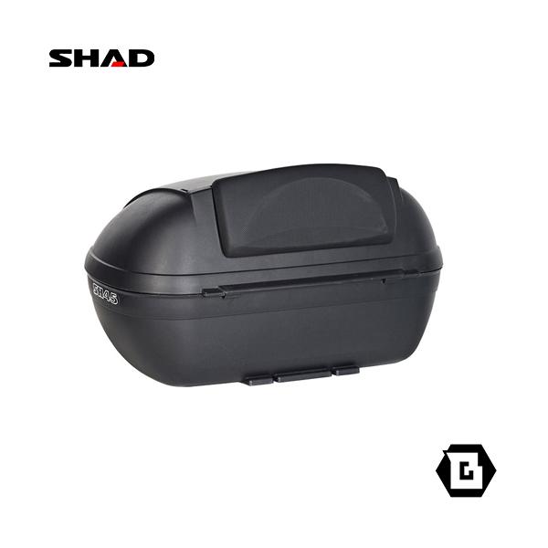 Case with capacity for one full face helmet or two helmets: full face and jet. The SH40 is made with high-quality reinfo...