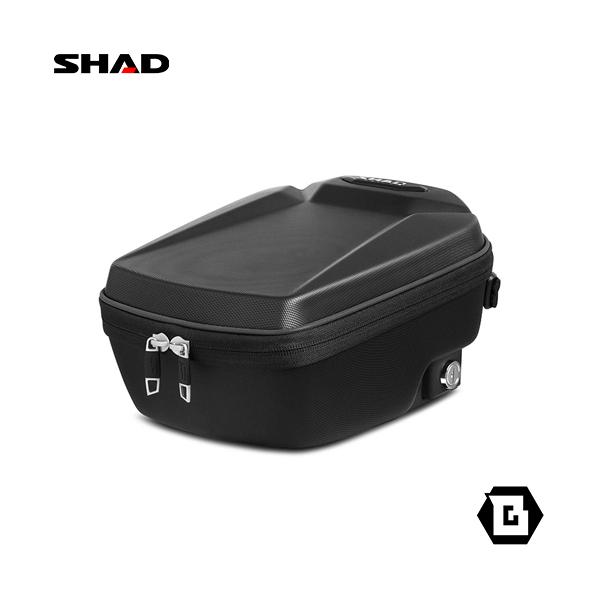 E091CL Click System tank bag, 9 liters capacity (2 kg loads), and key lock system. Allows to block by combination the op...