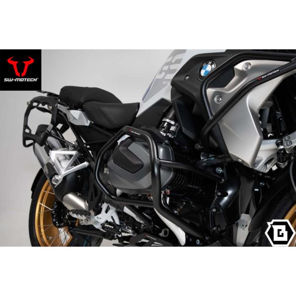 Crash barIf you love your Boxer, give the engine of your R 1250 GS an extra helping of protection. The SW-MOTECH crash b...