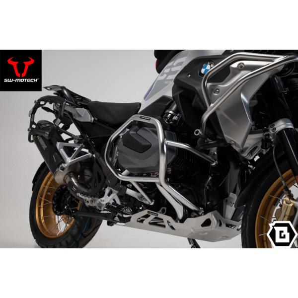 Crash barThe robust stainless steel bar protects the motor and components from drop damage and scratches. The use of bla...