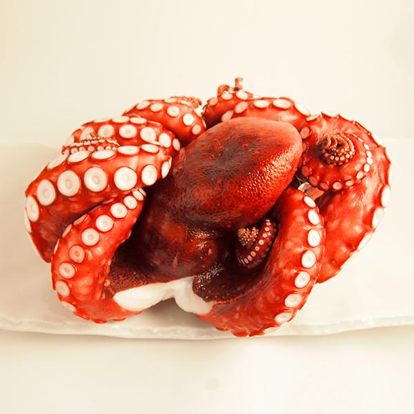 【内容(量)】ボイルマダコ 1杯(1kg前後)【原材料(産地)】マダコ（モロッコ、モーリタニア）【賞味期限】冷蔵保存で3-4日