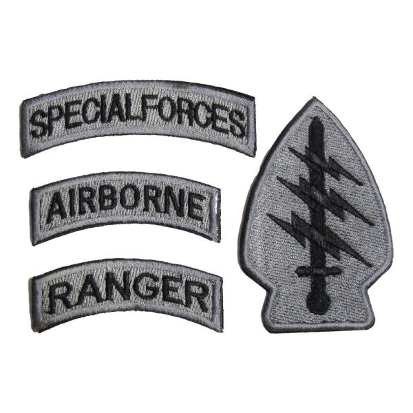 ◇素材:ポリエステル◇サイズ：SPECIAL FORCES 縦2.5cm 横9.5cm AIR BORNE 縦2.5cm 横6cm RANGER 縦2.5cm 横6cm 群章 縦7.5cm 横5cm◇生産国：中国◇裏面マジックテープでベルク...