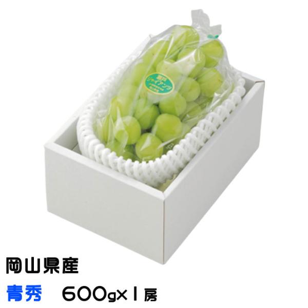 瀬戸ジャイアンツは20年余りの歳月をかけて生み出された岡山の新しい葡萄です。皮が薄くて柔らかく、種もないため、皮ごとそのまま食べられます。実は固めで甘く、皮の部分の酸味と若干の渋味が実の甘さと調和して、他の葡萄にはない美味しさが感じられます...