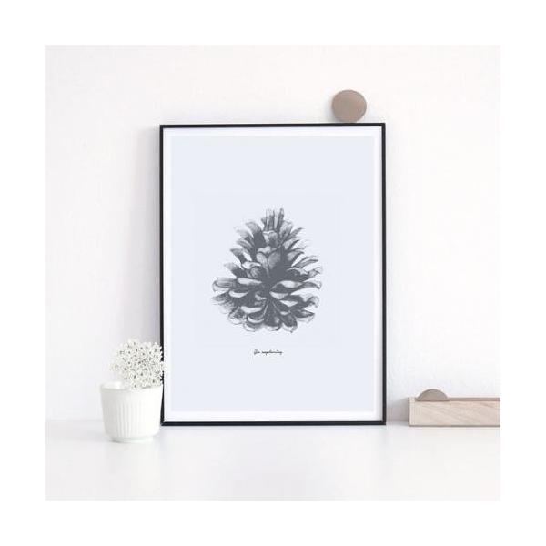 ポーランドを拠点に活動するグラフィック・チーム、Lovely Postersは主に女性向けのインテリアに合うアートを中心に、子供部屋用アートもデザインしています。箔押しを使った特殊ポスターやアブストラクトなカラーペイントのアート、シンプルな...