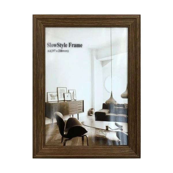 西海岸・カリフォルニアインテリアに合わせやすいヴィンテージな風合いのA4サイズのフレームです。◆OAサイズA4額縁◆A4サイズがピッタリ入ります(297x210mm)　◆天然木(フレーム部分)・ガラス入り(表面・作品保護面)◆日本製　【商品...