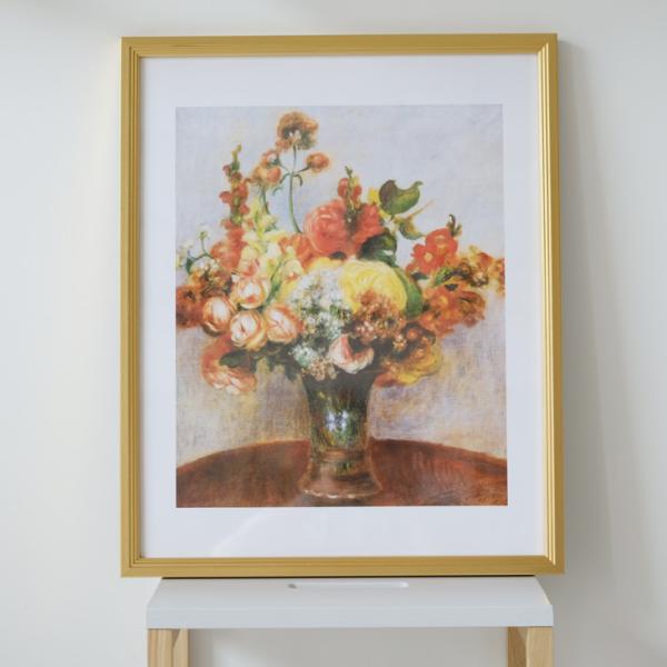 『花瓶の花』はフランスの画家ルノワールが静物を描いた色彩感のある名作。ゴールドのフレームにセットした高級感あるアートフレーム。【商品詳細】製造国: イタリア・日本製ブランド名: PIERRE-AUGUSTE RENOIR (ルノワール)素材...