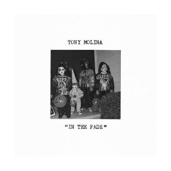 2000年代にはOvensとして活動、ソロとしてはSlumberland RecordsやMatadorからのリリースでも知られる、US・サンフランシスコで活動するTony Molinaによる新作アルバムがRun For Coverより登場...