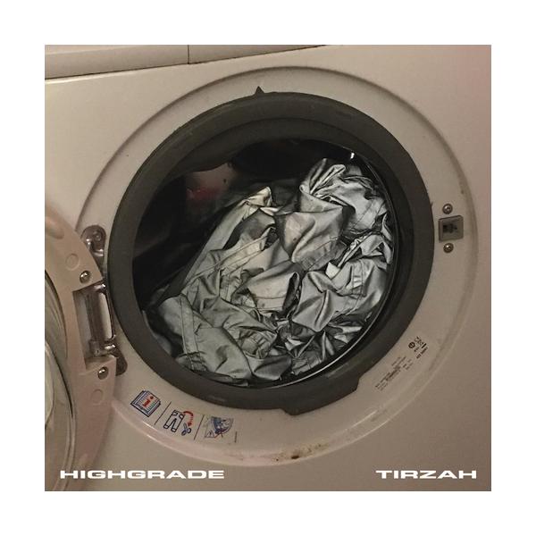 インディー〜R&amp;B〜エレクトロニック〜エクスペリメンタルとジャンルを横断する独自のスタイルで、Arthur RussellやArcaなどが引き合いに出されるほどの存在感を放つロンドンのシンガーソングライター、Tirzah。母と子の間...