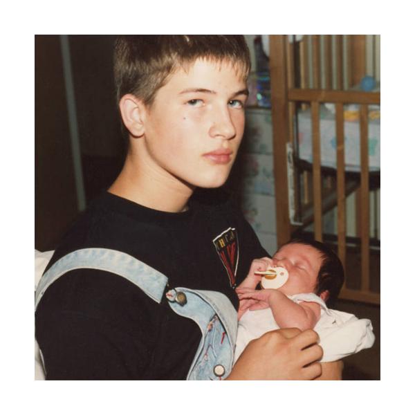 フォーク・ロックの潮流を牽引し、グラミー賞ノミネート・バンドにまで登り詰めたUSインディの至宝、Big Thiefが2017年にSaddle Creekからリリースした2ndアルバム。TRACKLISTA1. Pretty ThingsA2...