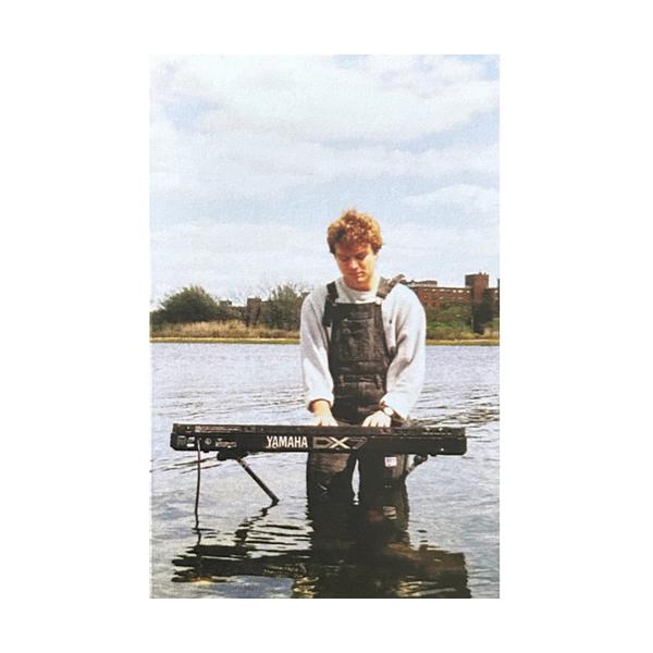 出世作となった前作『Salad Days』から一年という早いスパンでリリースされた2015年傑作ミニアルバム『Another One』のデモを16曲も収録したデモ音源集のカセットテープ。TRACKLISTA1. A (Demo) Heart...