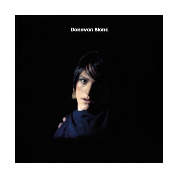 米国ニュージャージーのJoseph BlackとRaymond Schwabのデュオ、Donovan Blancによるデビューアルバムが[Captured Tracks]より登場。先行配信されていた「Minha Menina」は北欧ポップが...