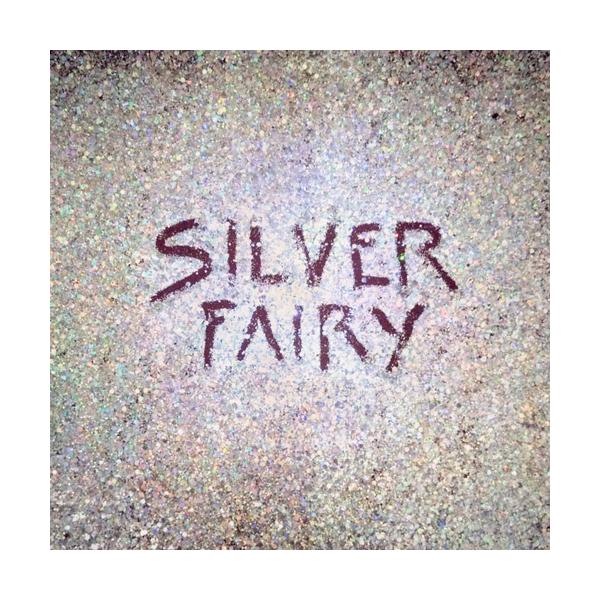 フィリピンの新鋭ドリーム・ポップ・バンド、Megumi Acordaが2023年3月にデジタル・リリースした傑作1stアルバムがCDリリース！TRACKLISTDISC 1『Silver Fairy』1. Dream Sequence2. ...