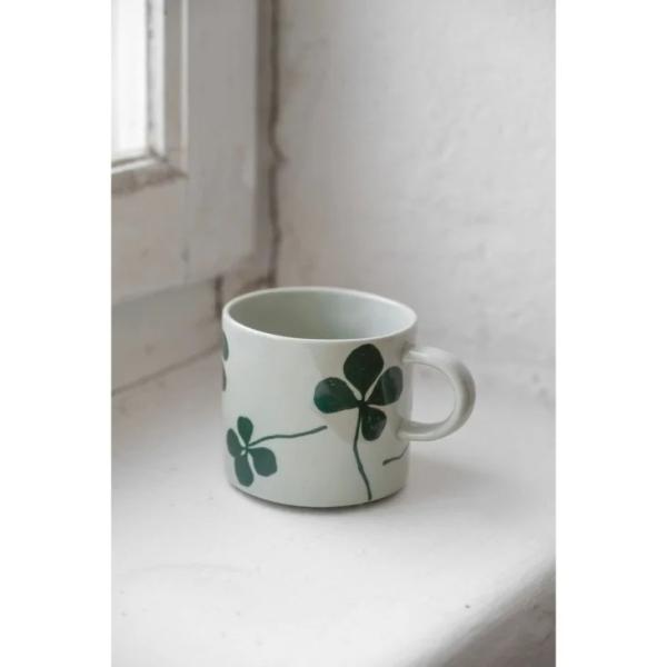 House Of Rymのデザイナーでも知られるElisabeth Dunkerが手掛けるブランド、Fine Little Dayのソーサーが入荷しました。自然をモチーフに北欧テキスタイルらしくシンプルな模様でデザインされた陶器は、使い易く...