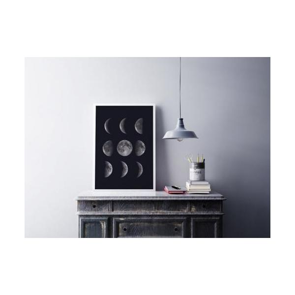 ポルトガル・リズボンを拠点に活動するグラフィック・チーム、Lovely Postersは主に女性向けのインテリアに合うアートを中心に、子供部屋用アートもデザインしています。箔押しを使った特殊ポスターやアブストラクトなカラーペイントのアート、...