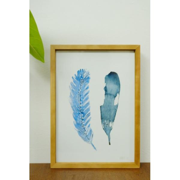 「そのシンプルで美しいデザインは、装飾が施されているものの良さを引き出します」 この額縁は写真や絵をより美しいものにするために、シンプルにデザインされています。 しかし額縁として一番重要なこと、つまり、ガラスに写真や絵を確実に密着させること...