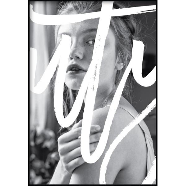 ポーランドを拠点に活動するグラフィック・チーム、Glam Postersは箔押しやホログラフィーを使った特殊ポスターやアブストラクトなカラーペイントのアート、シンプルなモノクロ・コラージュなど、USやUKを中心に取り扱われています。「Jew...