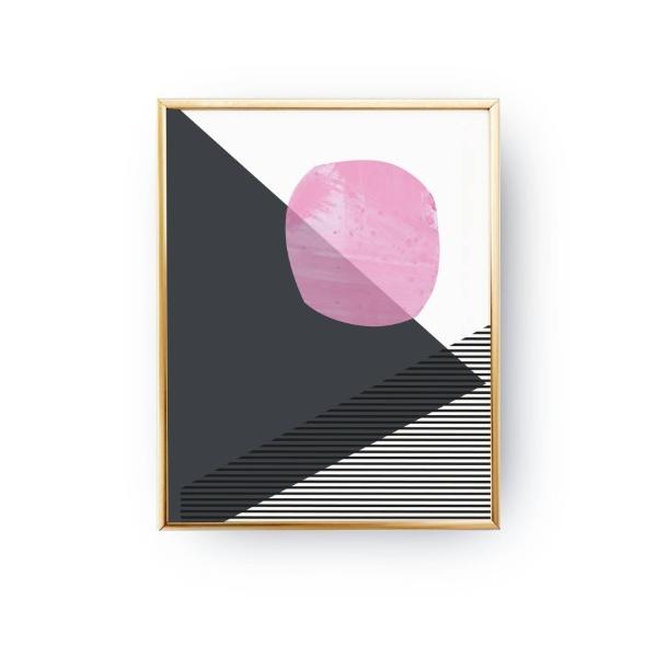 ポーランドを拠点に活動する男女グラフィック・チーム、Lovely Postersは主に女性向けのインテリアに合うアートを中心に、子供部屋用アートもデザインしています。箔押しを使った特殊ポスターやアブストラクトなカラーペイントのアート、シンプ...