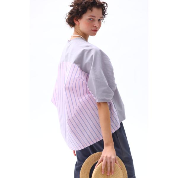 ドルマンスリーブのシルエットで、肘くらいまで被る袖丈も嬉しいポイント。 後ろ姿のヨーク切り替え下にシワになりにくいストライプ生地を使用。一見シンプルに見えるカットソーアイテムですが、後ろ姿に効かせた配色ストライプが遊び心のある1枚。【商品詳...
