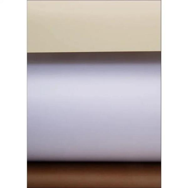 PAPER COLLECTIVE（ペーパーコレクティブ）は2012年にコペンハーゲンで創立したポスターブランドです。世界で活躍しているグラフィックデザイナー、イラストレーター、アーティストと共に質の高いポスターをデンマークで生産しています。...