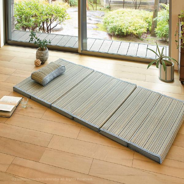■特徴い草生地にプレス加工をすることで表面の凹凸を抑え、サラッとなめらかなタッチ感を実現しました。涼感を味わえるだけでなく、使用した際に肌に跡がつきにくいので、女性にも優しいシリーズとなっています。■サイズ：約80×170×4cm■カラー：...
