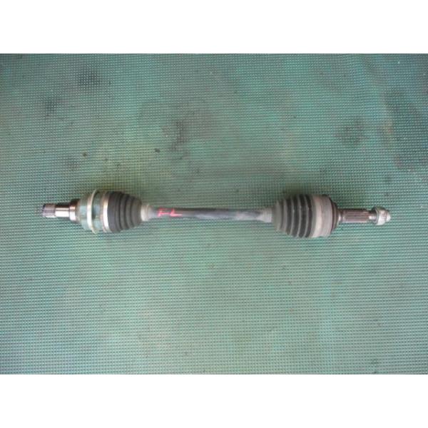 **** 商品説明を必ずご確認ください ****部品管理番号：000244018042200部品名：左Fドライブシャフト部品区分：リサイクル品管理品番：236391車名：タント車両タイプ名：5ドアハッチバック通称型式：LA600SGBGF認...