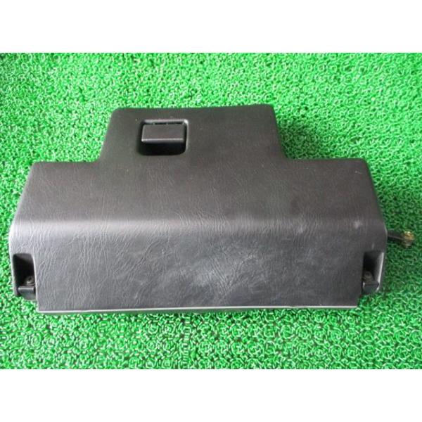 **** 商品説明を必ずご確認ください ****部品管理番号：000255007770210部品名：グローブBOX部品区分：リサイクル品管理品番：240608車名：ミラジーノ車両タイプ名：5ドアハッチバック通称型式：L700SGPCF認定型...