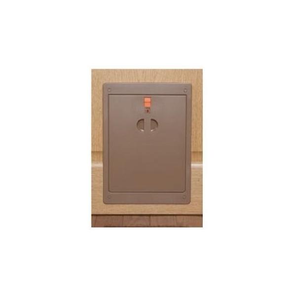 ペットドアPD-250 DBダークブラウン＊特長＊・ペットが自由に出入りできる軽いフラップタイプドアで軟質材で安全です。・遮蔽パネルで塞ぐことができ、両側(表か裏)どちらかの本体枠に取付けができます。・引き戸にも取付けができます。＊注意＊・...