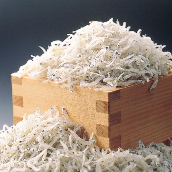 カルシウムをはじめ、豊富な栄養をまるごと摂る事ができるので、お年寄りや育ちざかりのお子様のいるご家庭には、特におすすめです。《博多ふくいち》真心込めて仕上げた辛子明太子を、福岡の工場から直送いたします。TV番組「バイキング」「嵐にしやがれ」...