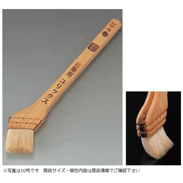 【サイズ号(mm)】 15(40mm)【厚み (mm)】 10【毛の丈 (mm)】 24【定価￥（税抜）】924【販売価格】462(508) 1本  【梱包数量】 5本/箱隅切り用にも使っていただけるユリックス刷毛。ソフトな毛腰ながら、塗料...