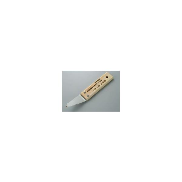【サイズ(mm)】 幅40×全長240 （刃の厚さ0.6）【材質】 ステンレス /木【梱包数量】 1個/箱コロニアル屋根塗替時の雨漏り防止加工に使用する、水抜き専用のカッターです。屋根に手が当たらないよう、刃の角度が自由に変えられます。また...