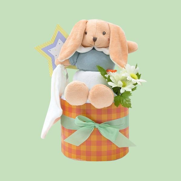 Babynat'から出産祝いにピッタリなおむつケーキお子様が抱きやすいぬいぐるみ、小さな布の〈ドゥードゥー〉もついています。いつでも一緒に過ごすことにより、ママやパパのにおいが移って一人でいるときも安心感をあたえてくれます。お子さまのはじめ...