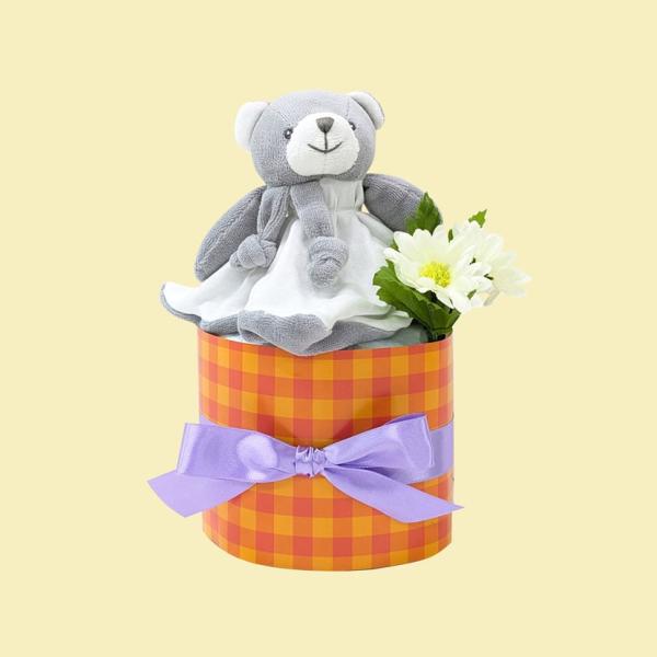 Babynat'から出産祝いにピッタリなおむつケーキいつも一緒の"ドゥードゥー"は、フランスの定番アイテム。お子様に安心感を与えます。いつでも一緒に過ごすことにより、ママやパパのにおいが移って一人でいるときも安心感をあたえてくれます。お子さ...