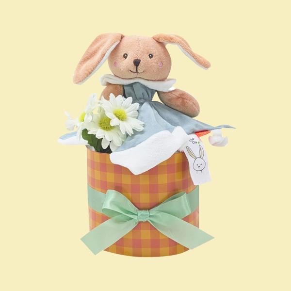 Babynat'から出産祝いにピッタリなおむつケーキいつも一緒の"ドゥードゥー"は、フランスの定番アイテム。お子様に安心感を与えます。いつでも一緒に過ごすことにより、ママやパパのにおいが移って一人でいるときも安心感をあたえてくれます。お子さ...