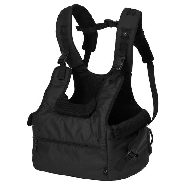 幅広のショルダーベルトとウエストベルトで、肩や腰への負担を軽減する前抱き専用キャリーバッグ。幅広のショルダーベルトとウエストベルトでしっかりホールド。長時間のお出かけも快適です。付属のキャリーカバーを取り付けることで外界の刺激からペットを守...