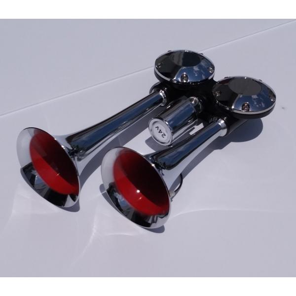 品名　バトルヤンキーホーン品番　BYP-200使用電圧　24V専用サイズ　全長 約290mm　ホーンの長さ(最大)約190mm付属品　取付ステー・ナットボルト・ニップル※発送の際、商品梱包に使用する箱等はリサイクル品です。※サイズは概ねのサ...