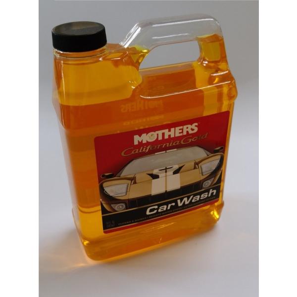 高性能なシャンプーです。ワックス成分を保護しながら塗装面を鈍らせることなくバグ・鳥糞・大気中や道路からの汚れを落とします。1リットの水に対して約7.5ccの割合で希釈してご使用下さい。クリーミーな泡立ちで泡切れも良いシャンプーです。ワックス...