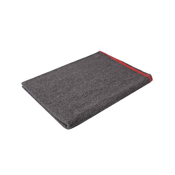 「商品情報」説明1953年の設立以来、常に革新し続けるアメリカの老舗ミリタリーブランドRothco(ロスコ)社のウール地のサバイバルブランケットです。緊急時を想定し過酷な気候条件下でも温かさをキープ出来るように設計されていますが、快適さも追...