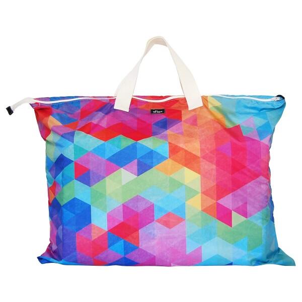 (OFTON) お昼寝布団バッグ お布団バッグ 布団収納袋 柄 撥水 ファスナー付き (A:トライアングル)商品コード：55076305749型番：OF-14カラー：A:トライアングル保育園・幼稚園のお昼寝布団バックです。ファスナー付き、撥...