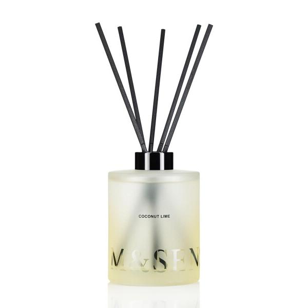 M&amp;SENSE ディフューザー 大容量 500ml 約6ヶ月 ココナッツの香り ルームフレグランス 大きいサイズ 長持ち 部屋用 リードディフューザー プレゼント 女性 誕生日 記念日 線香 贈り物 ギフト 人気商品コード：5507...