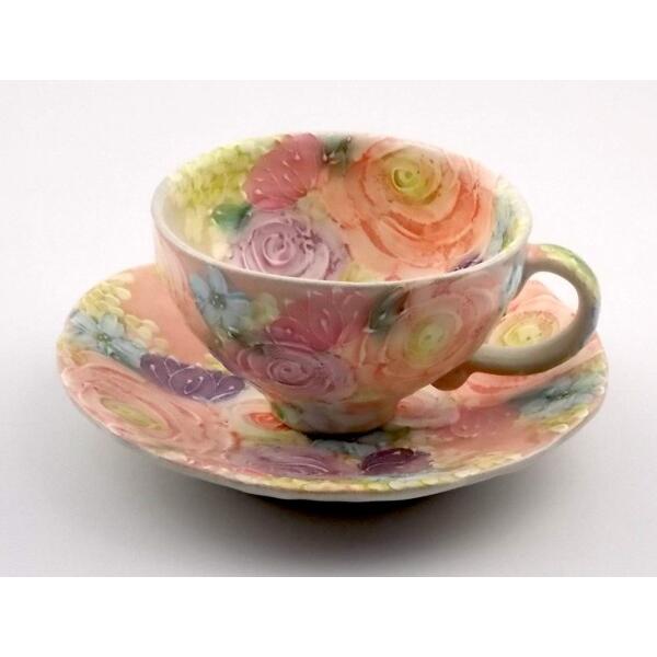 工房ゆずりは 色彩優花 コーヒー碗皿 母の日商品コード：55077267536型番：工房ゆずりはサイズ：碗：径10.6cm×高さ6.2cm 　　　皿：径15.5cmプレゼント　ギフト　自分へのご褒美　贈物　手造り　手書き全品、弊社オリジナル...