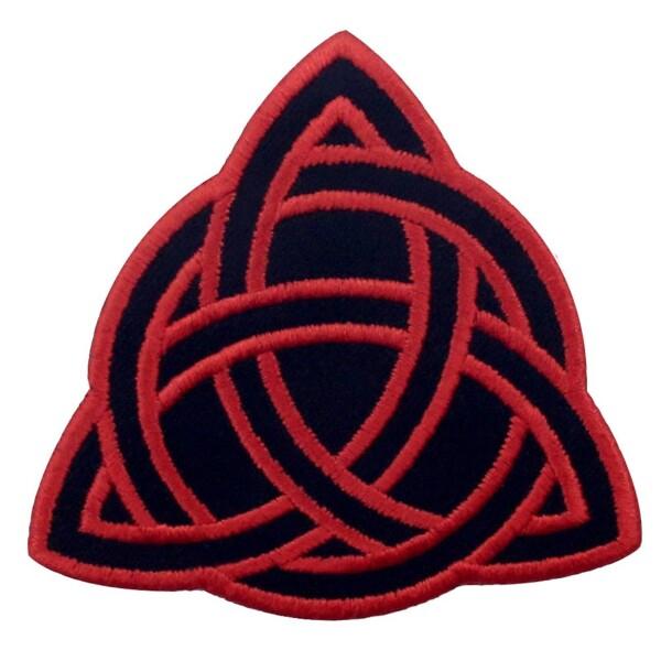 Triquetra ケルト記号刺繍入りアイロン貼り付け/縫い付けワッペン, 赤商品コード：55077474818型番：P16-847-a-Rサイズ：7.5 * 7.5 センチカラー：赤背面熱接着式。アイロンまたは縫い付けでどんな衣類にも使用...