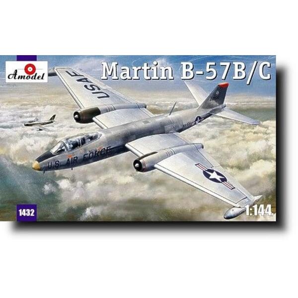 【発売日：2024年03月12日】Aモデル 1/144 マーチン B-57B/C ジェット偵察機 プラモデル AM1432商品コード：55077481782型番：AM1432カラー：成型色組み立て塗装が必要なプラモデル。別途、接着剤や工具、...