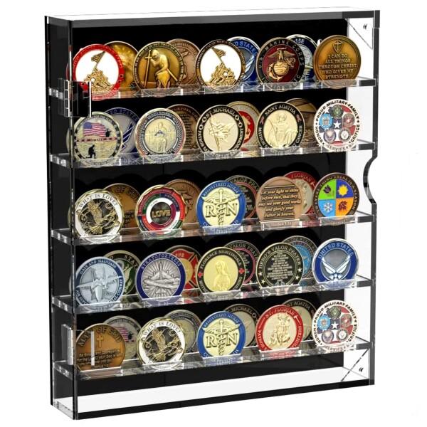 カルマノンコインホルダー - アクリルミリタリーチャレンジコインディスプレイケース、45個のメダル、ポーカーチップ、マグネットドア付きバッジに対応商品コード：55077555707カラー：ブラック?【 アクリルチャレンジコインディスプレイ】...
