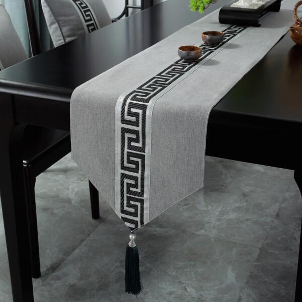 青未了 テーブルランナー 防水 厚手 テーブルセンタークロス 両面使える　センタークロス テーブルらんなー table runner テーブルセンター 布 タッセル 180 x 33cm　グレー商品コード：55077564407型番：NTT...