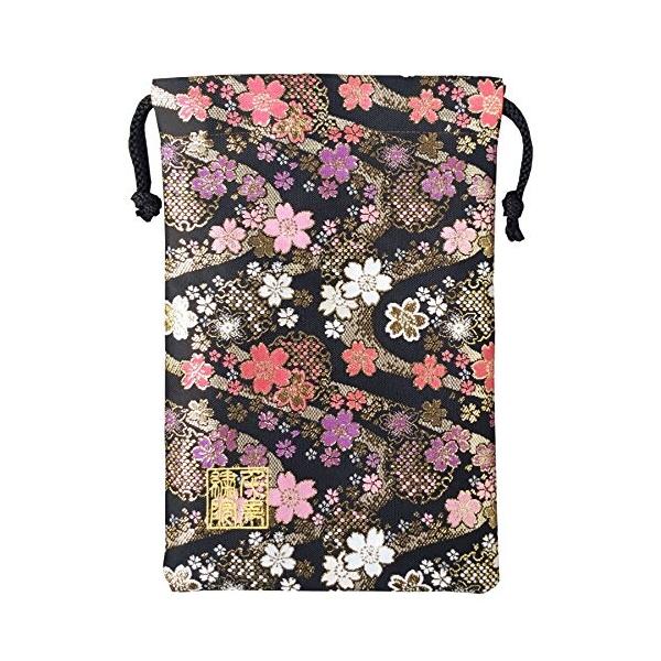 (千糸繍院) 西陣織 金襴 巾着袋（裏地付き） 清流夜桜 中サイズ商品コード：55077833495型番：SSKF-122M京都・西陣織の金襴生地で仕上げた当店オリジナルの巾着袋(裏地付き)です。前面左下に当店ロゴ古印文字の刺繍を施しており...