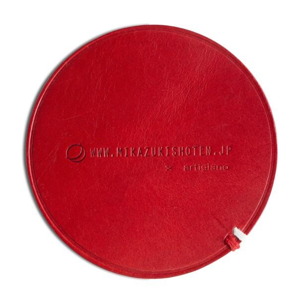 (artigianoworks) 本革 コースター イタリアンレザー 丸型 コラボ商品 おしゃれ ギフト 日本製 ハンドメイド レッド mk-01bu商品コード：55077834914型番：mk-01buカラー：レッド【素材】イタリアンレザ...