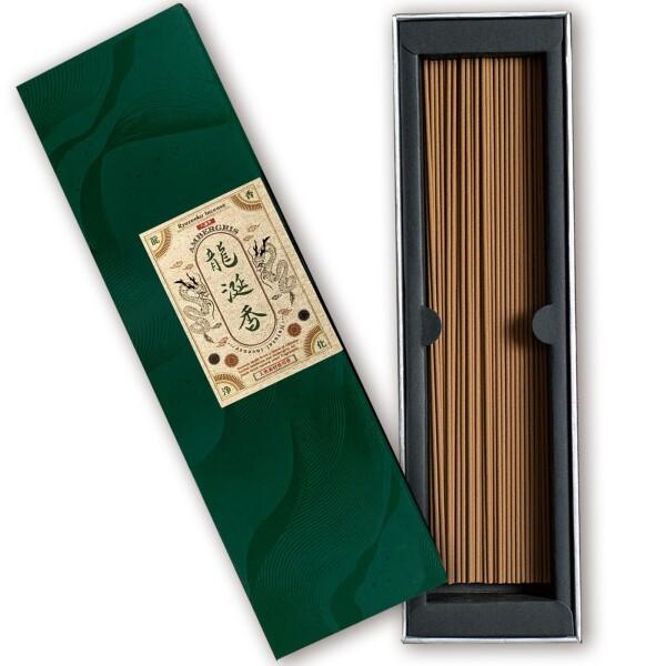 龍涎香 竜涎香 りゅうぜんこう 浄化のお香り アンバーグリス お香 天然香料 線香 50g商品コード：55077843565型番：JO-1004サイズ：21ｃｍカラー：ブラウン【商品サイズ】箱サイズ:25cm×7.4cm×2.7cm　お香サ...